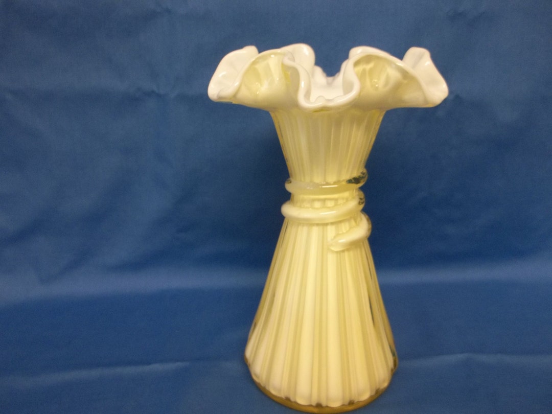 Art Glass Fenton Yellow Vase, VHTF, Wheat Vase, Milk Glass Cased in ...