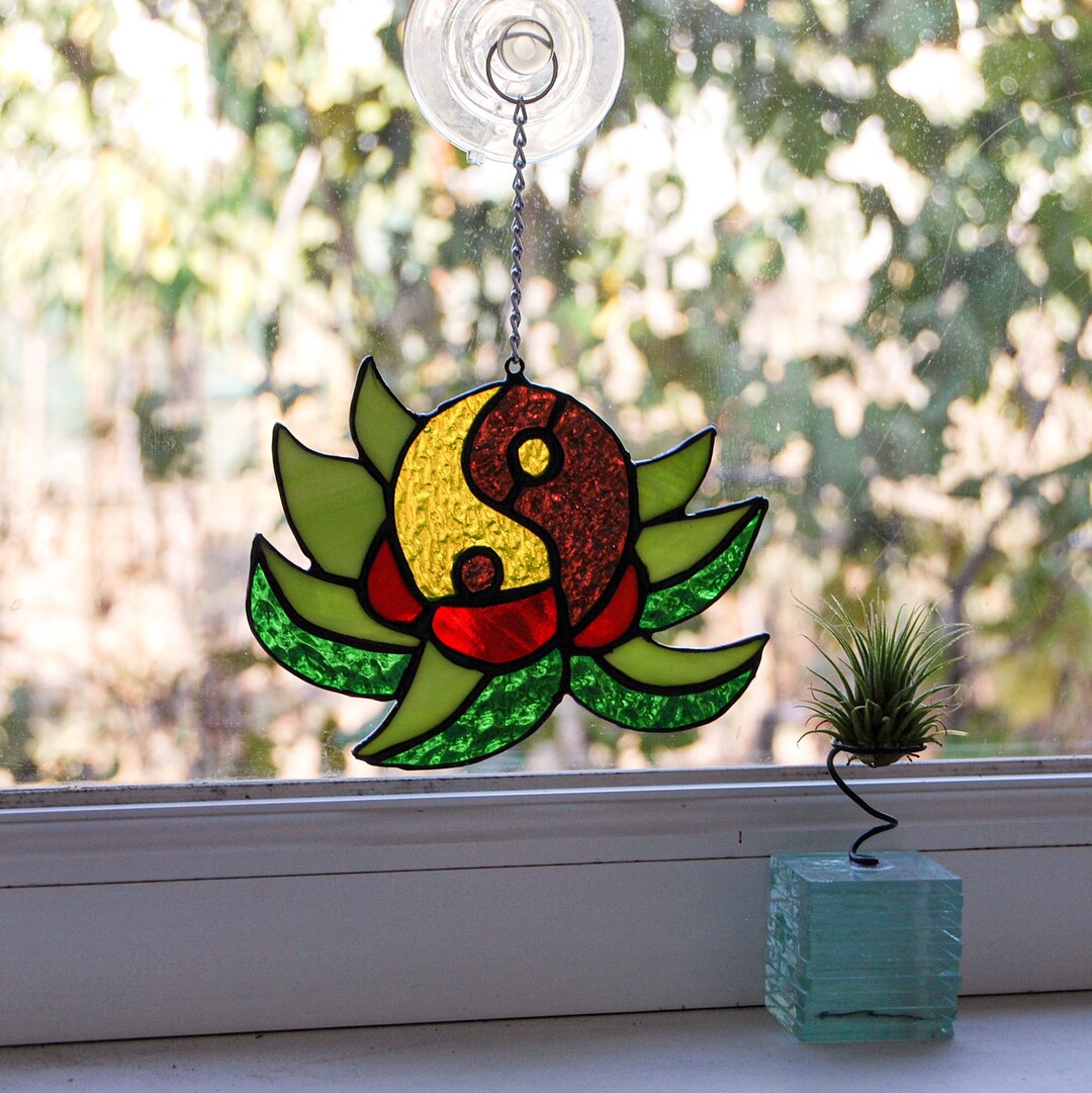Stained Glass Yin Yang Lotus Suncatcher - Feng Shui Zen Decor - Etsy