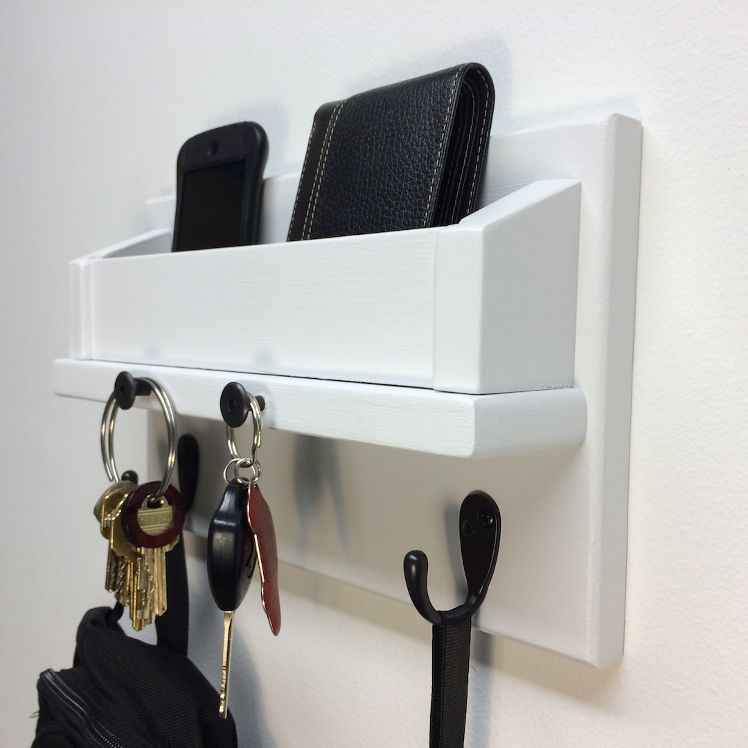 Wall Mounted Entryway Organizer: Key Holder, Mail Pocket & Coat Hooks ...