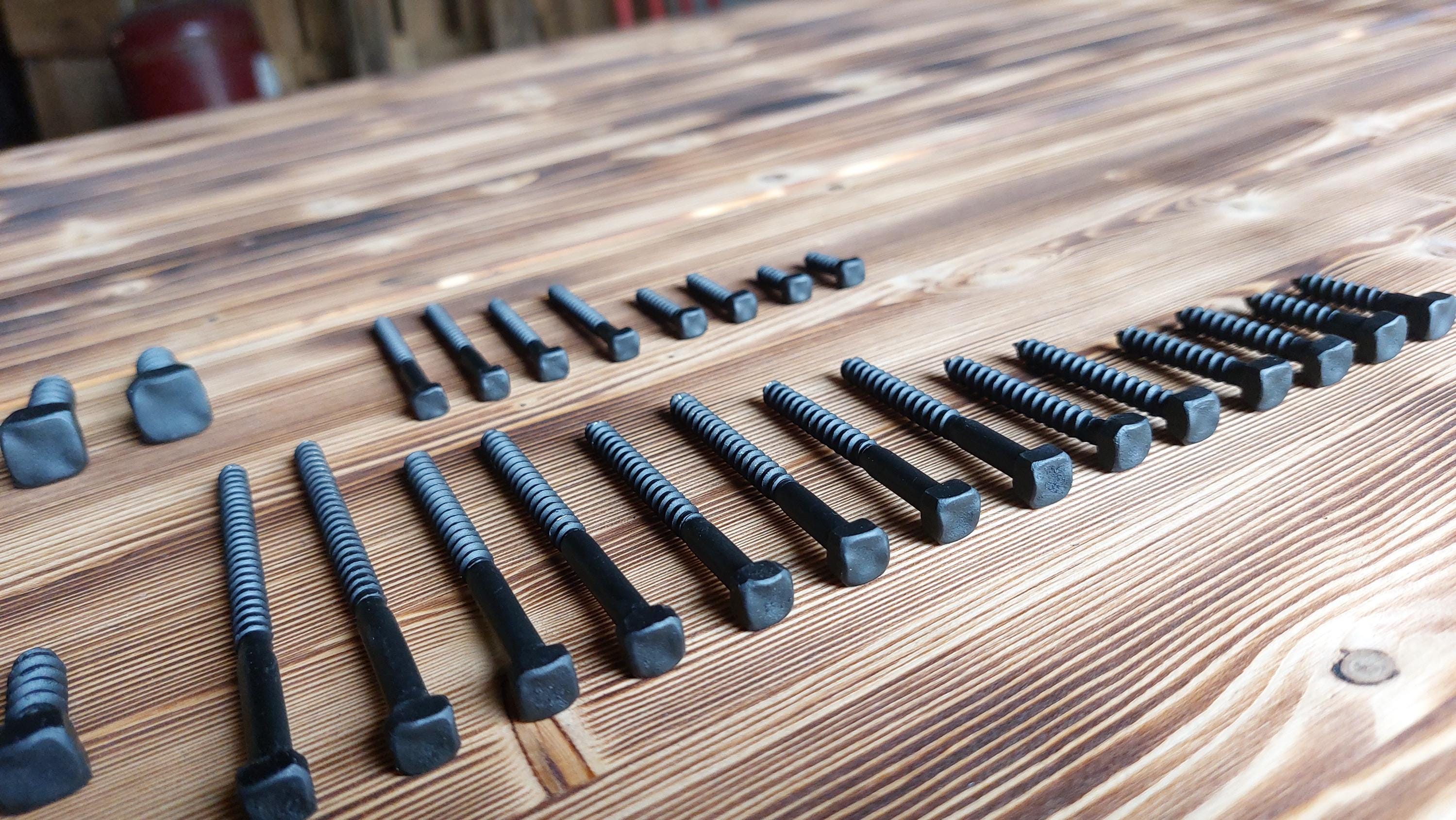 Set 5 Screw/ Hand-forged Iron Screws – Rustic Black Metal Screws for ...