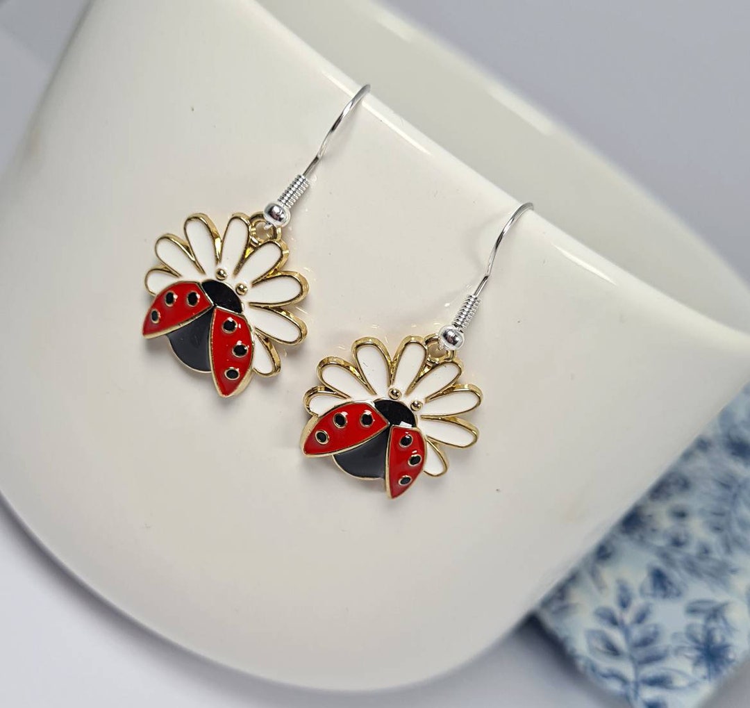 Ladybird Earrings, Cute Daisy Jewellery, White and Red Flower Earrings ...