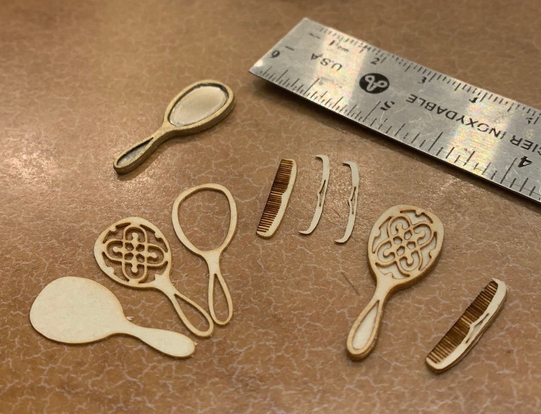 Miniature Mirror and Comb Dresser Set in 1:12 Scale - Etsy