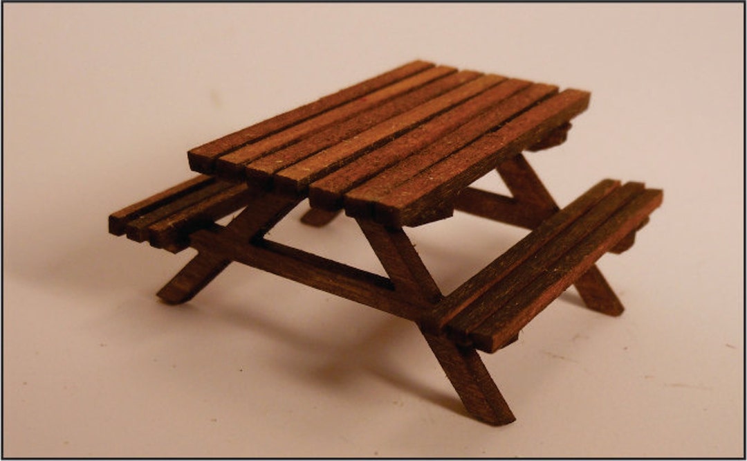 Quarter (1:48) Scale Miniature Picnic Table Kit - Etsy