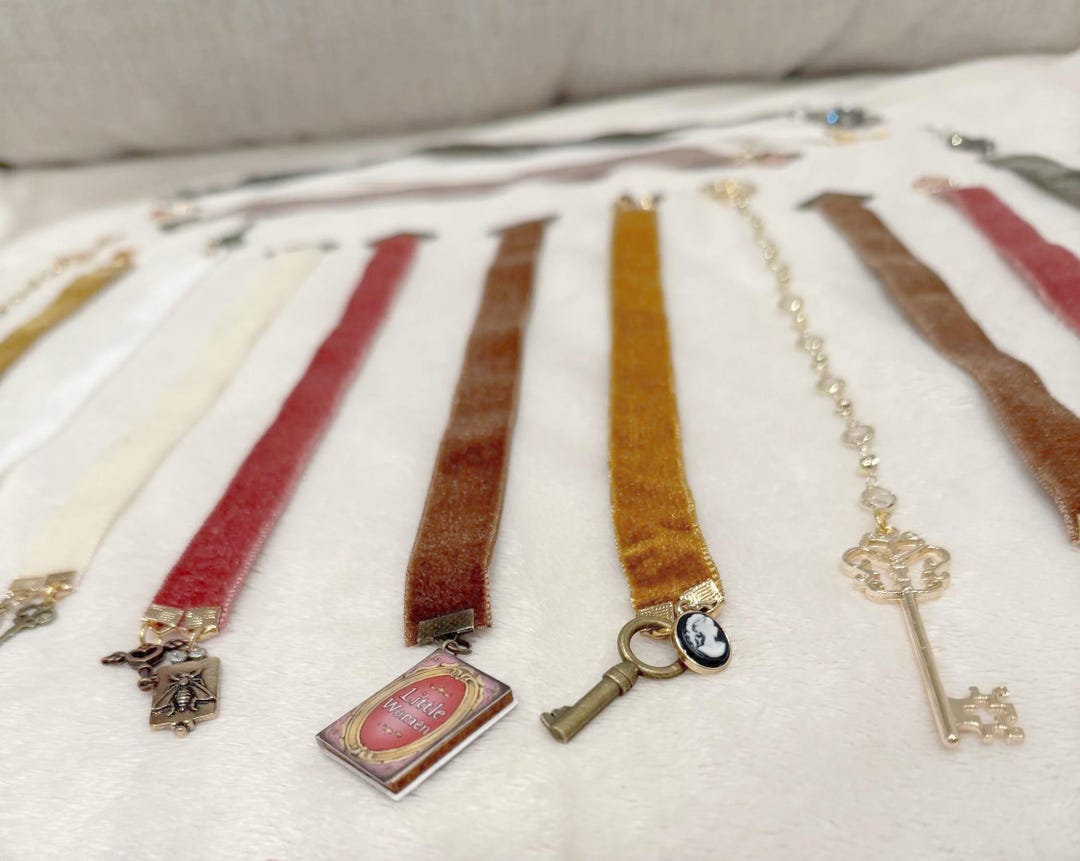 Handmade Vintage-themed Velvet Ribbon or Jewelry Chain Bookmark, Each ...
