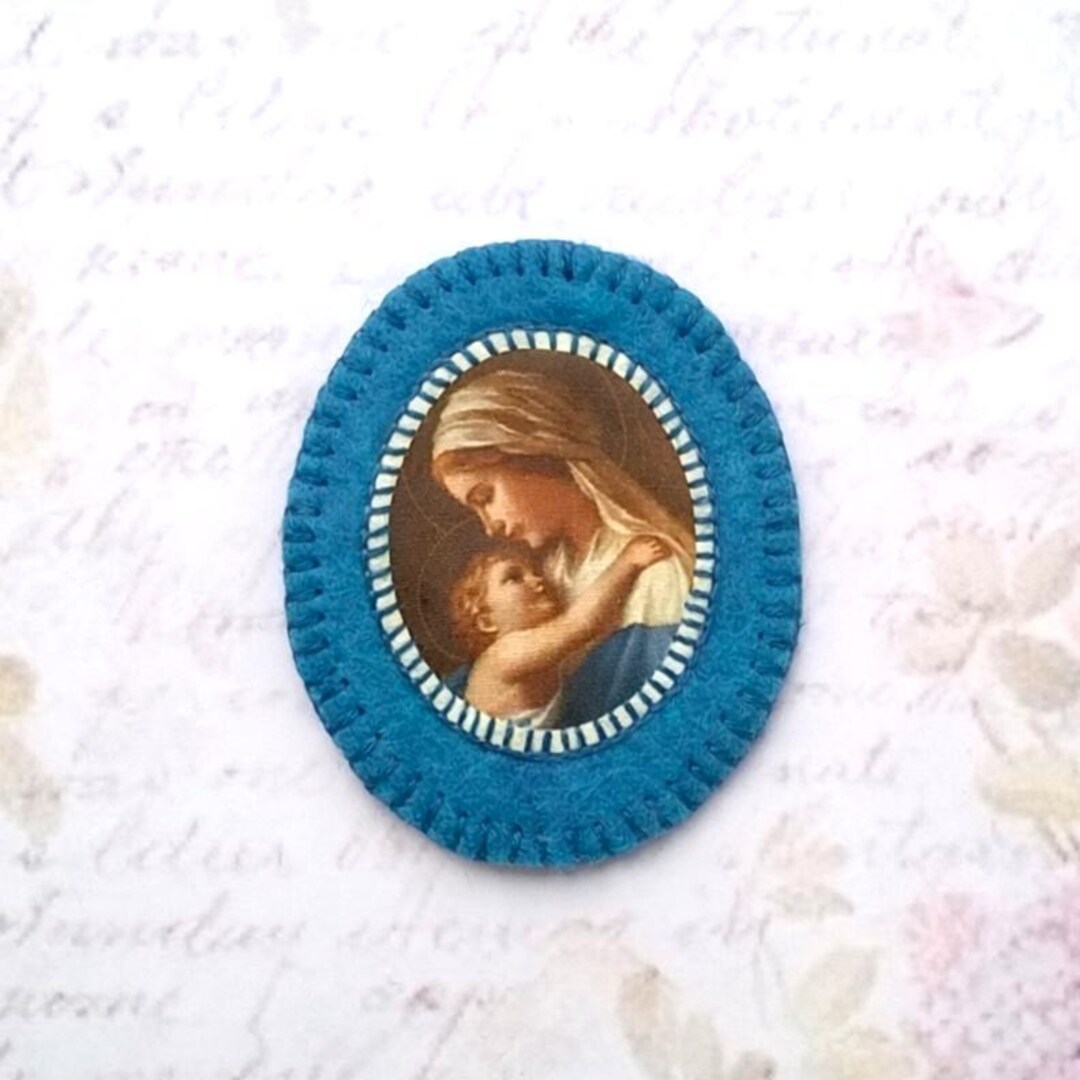 Hand Embroidered Crib Medal "the Blessed Virgin and the Child God ...