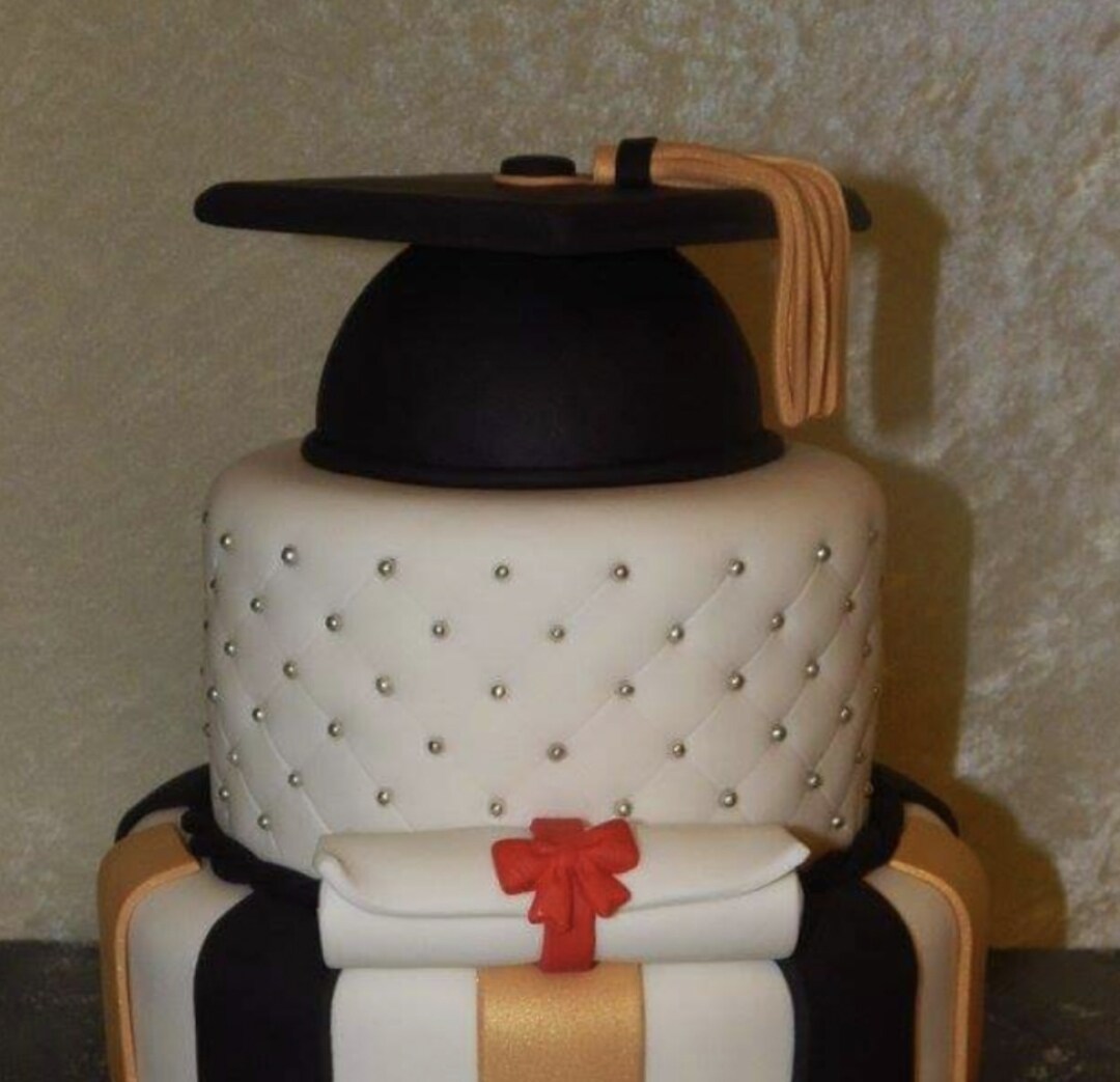 Graduation Cap and Diploma Fondant Cake Toppers - Etsy