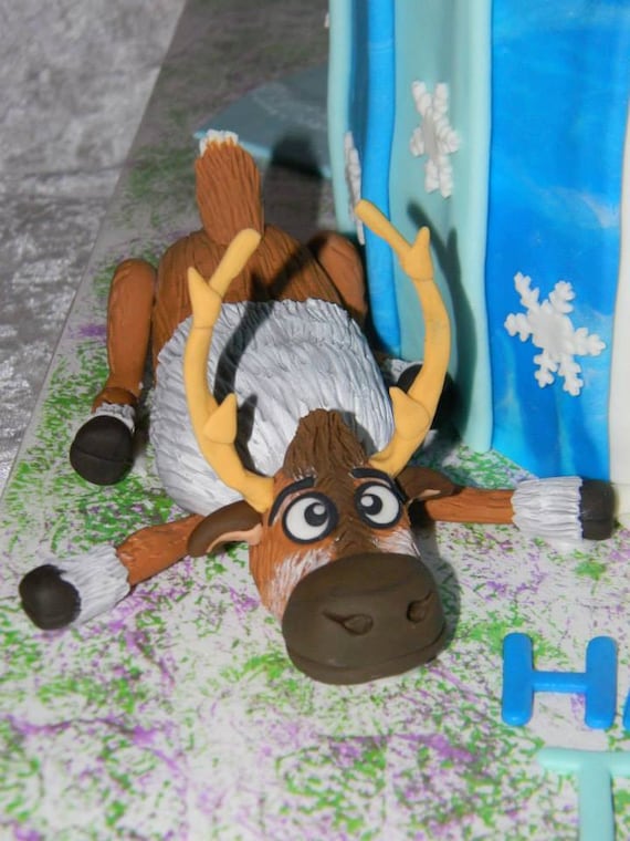 Reindeer Fondant Cake Topper for frozen cake | Etsy