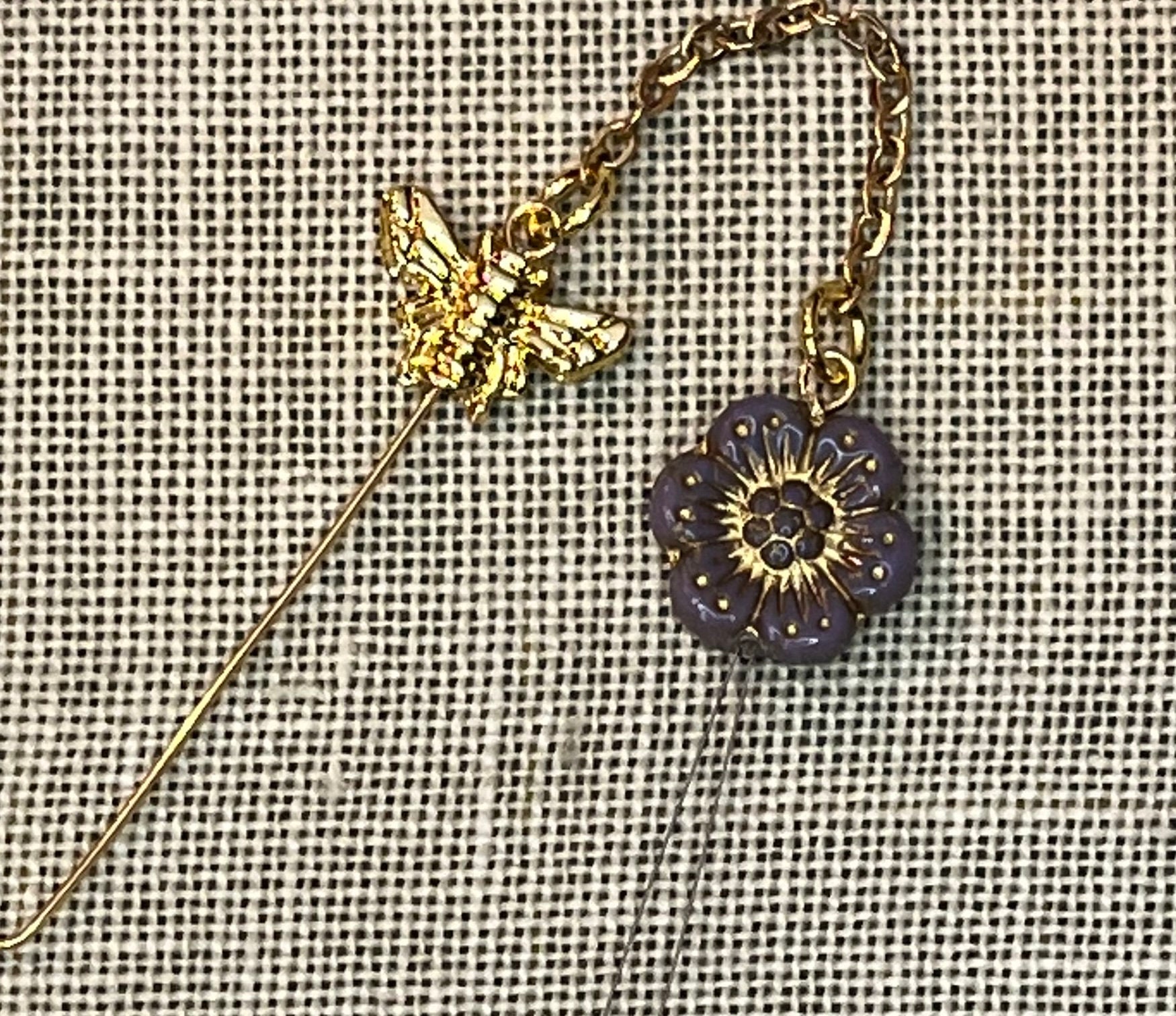 Thread Tail Tucker W/storage Tin - Etsy