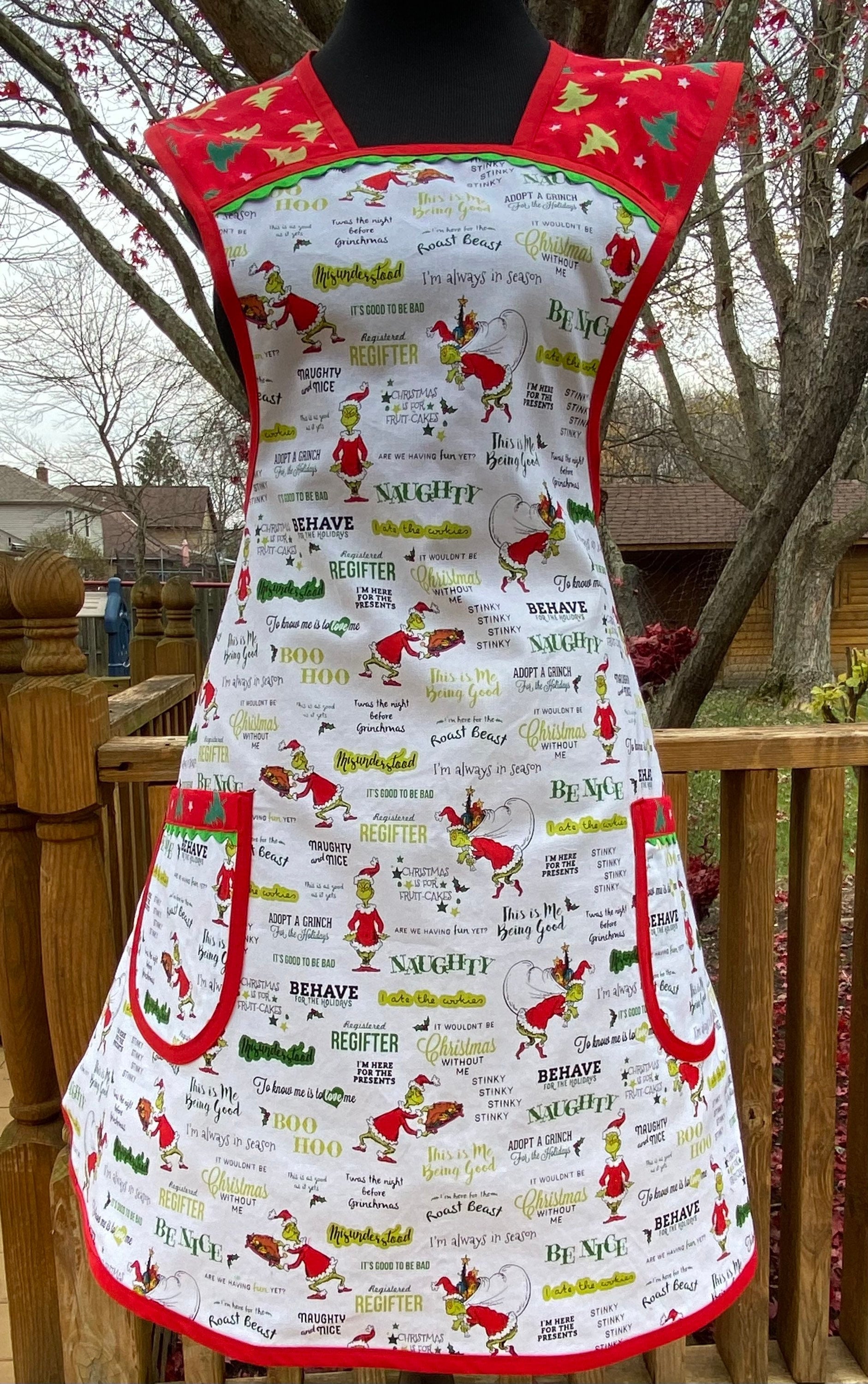 Grinch Christmas Apron Grinch Apron How the Grinch Stole | Etsy