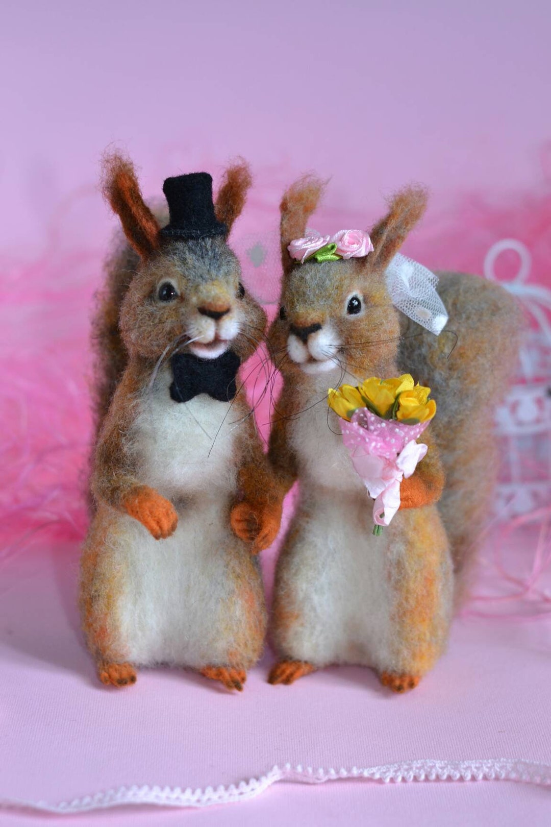 Needle Felted Wedding Squirrels Decoration Bride and Groom Cake Topper ...