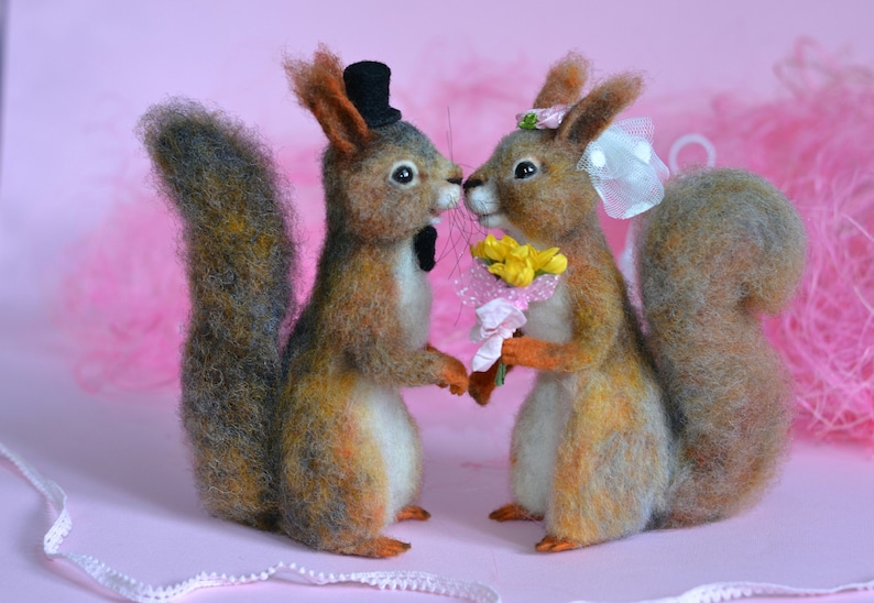 Needle Felted Wedding Squirrels Decoration Bride and Groom | Etsy