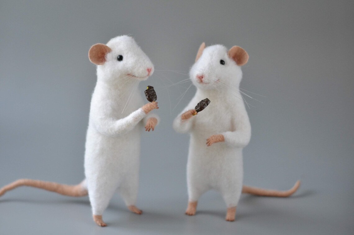 Needle felted mouse Mice realistic Mouse with ice creame | Etsy