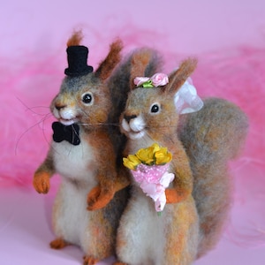 Needle Felted Wedding Squirrels Decoration Bride and Groom Cake Topper ...
