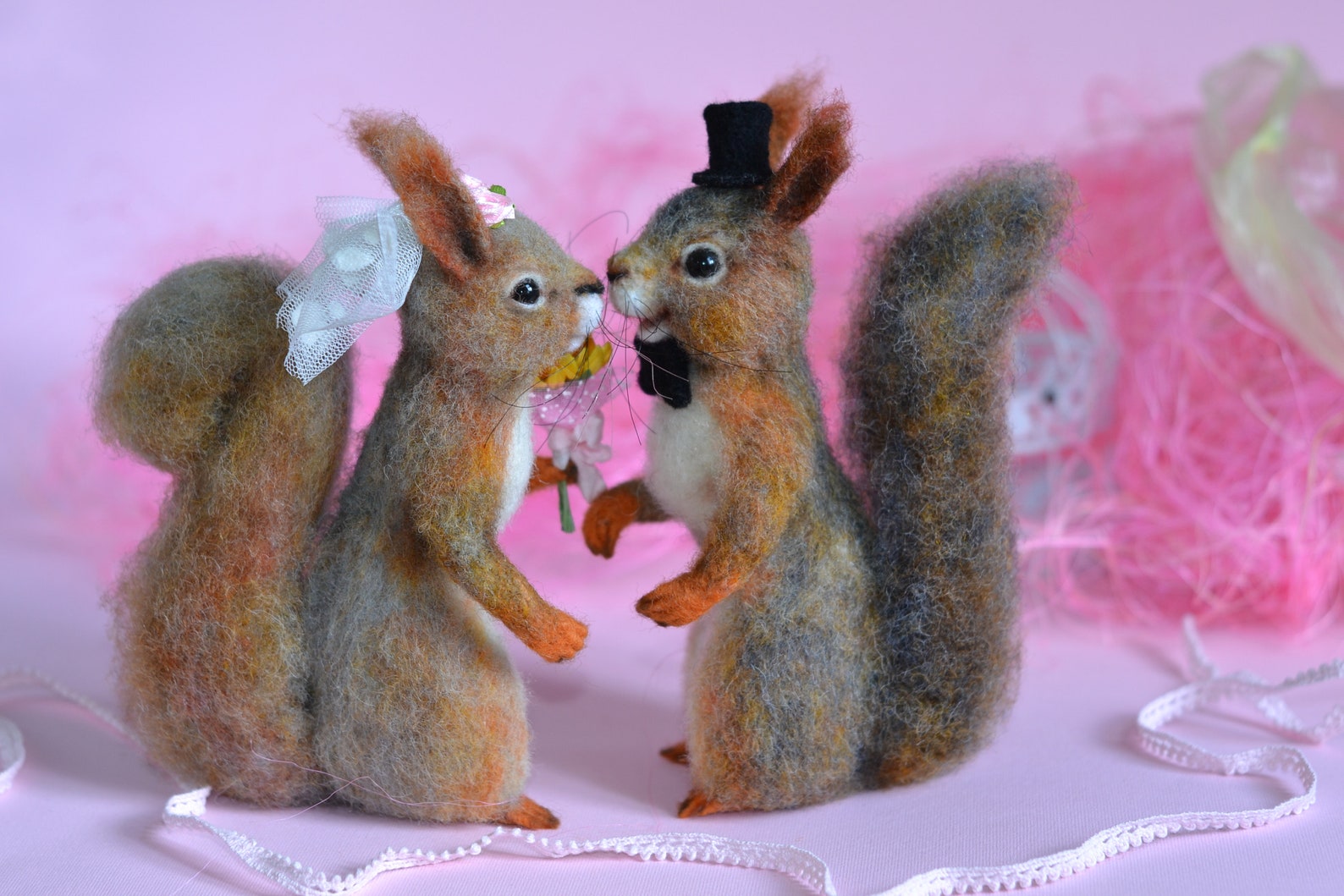 Needle Felted Wedding Squirrels Decoration Bride and Groom | Etsy