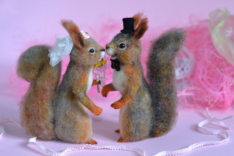Needle Felted Wedding Squirrels Decoration Bride and Groom - Etsy
