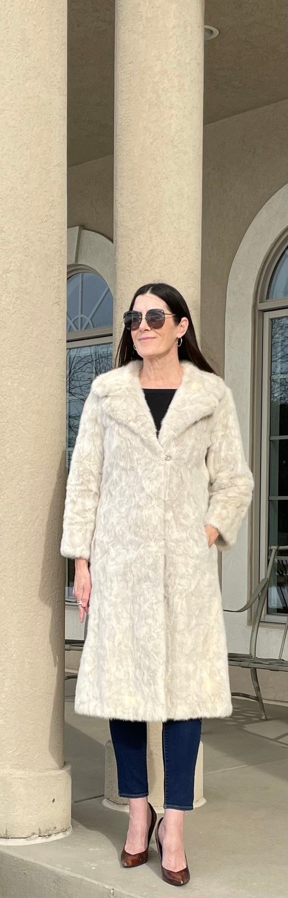 white fur long coat - Gem