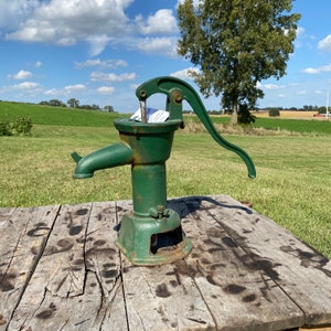 Large Vintage Hand Pump Rustic Spout Garden Decor Industrial - Etsy