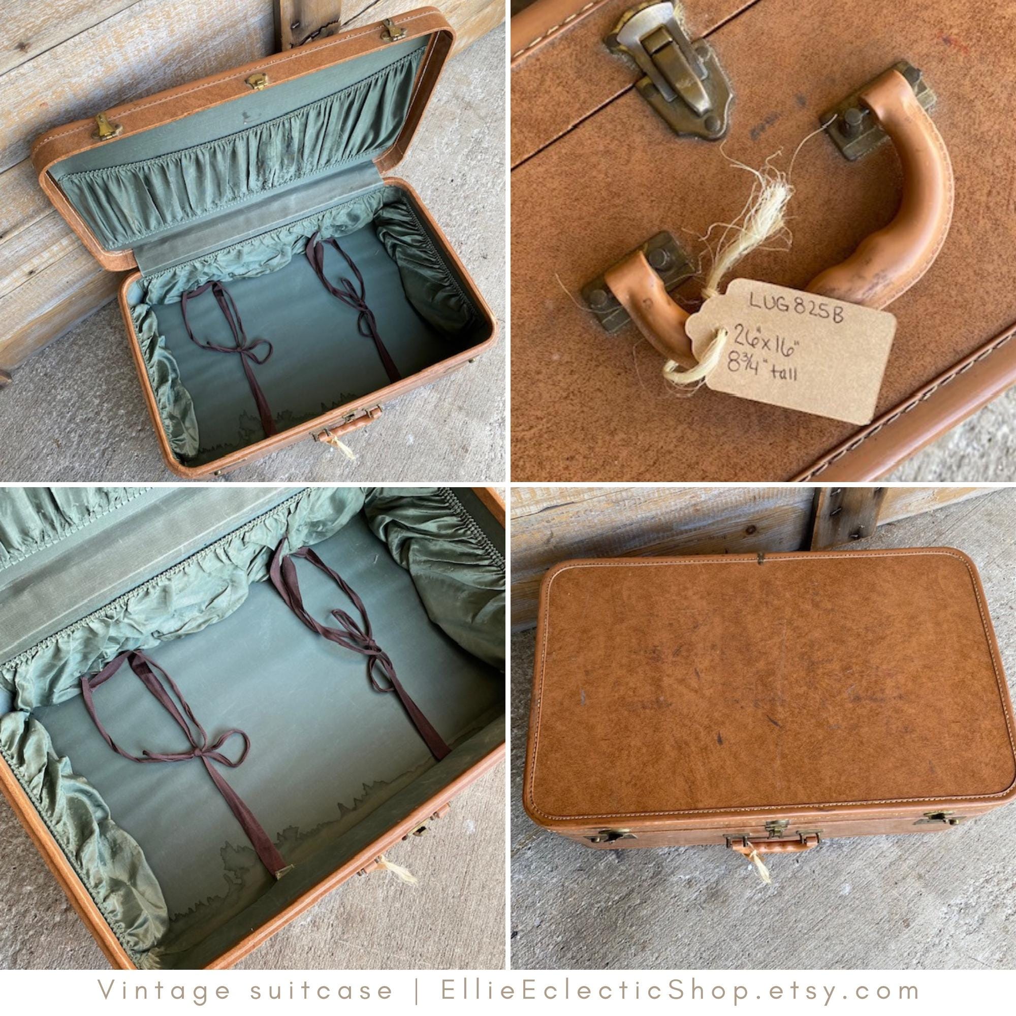 Vintage Suitcase Decor | Rustic Wedding Luggage Stack, Farmhouse ...