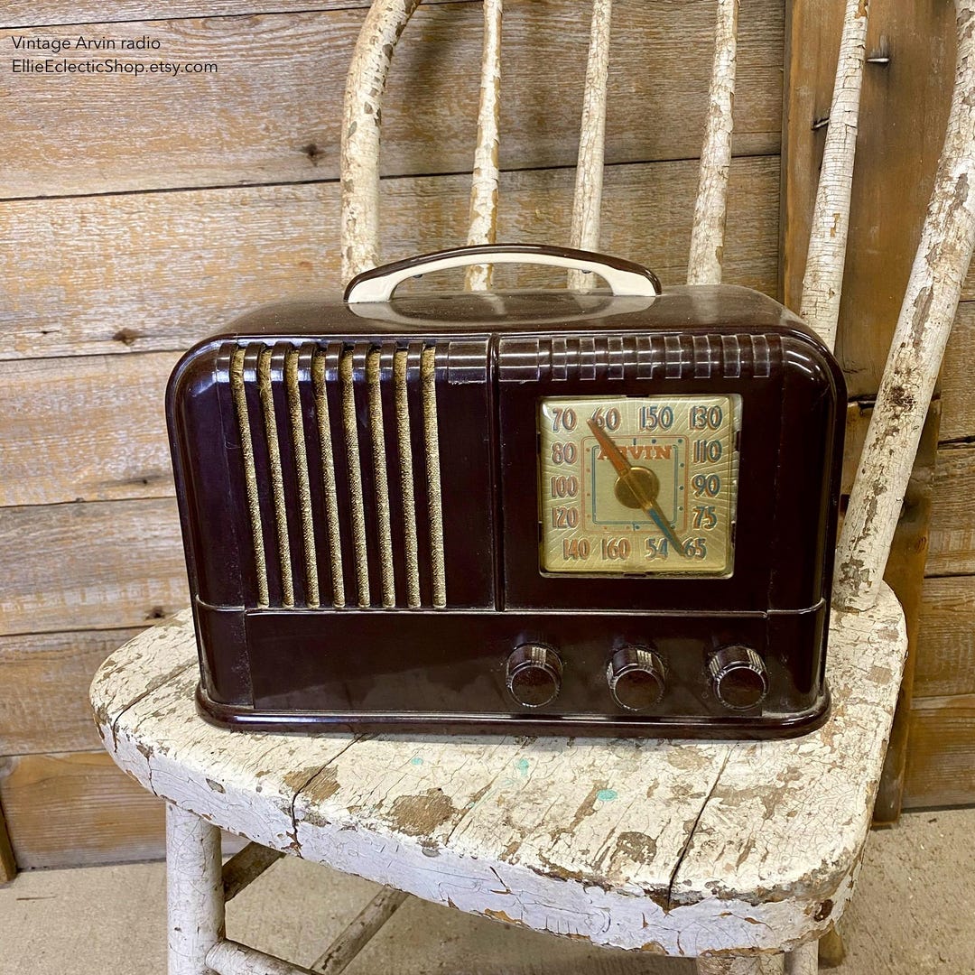 Vintage 1940s Arvin Radio Model 664 | Retro Tube Radio Mid Century Home ...