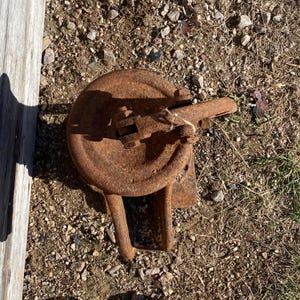 Vintage Hand Pump, Antique Pitcher Pump, Cast Iron Water Pump ...