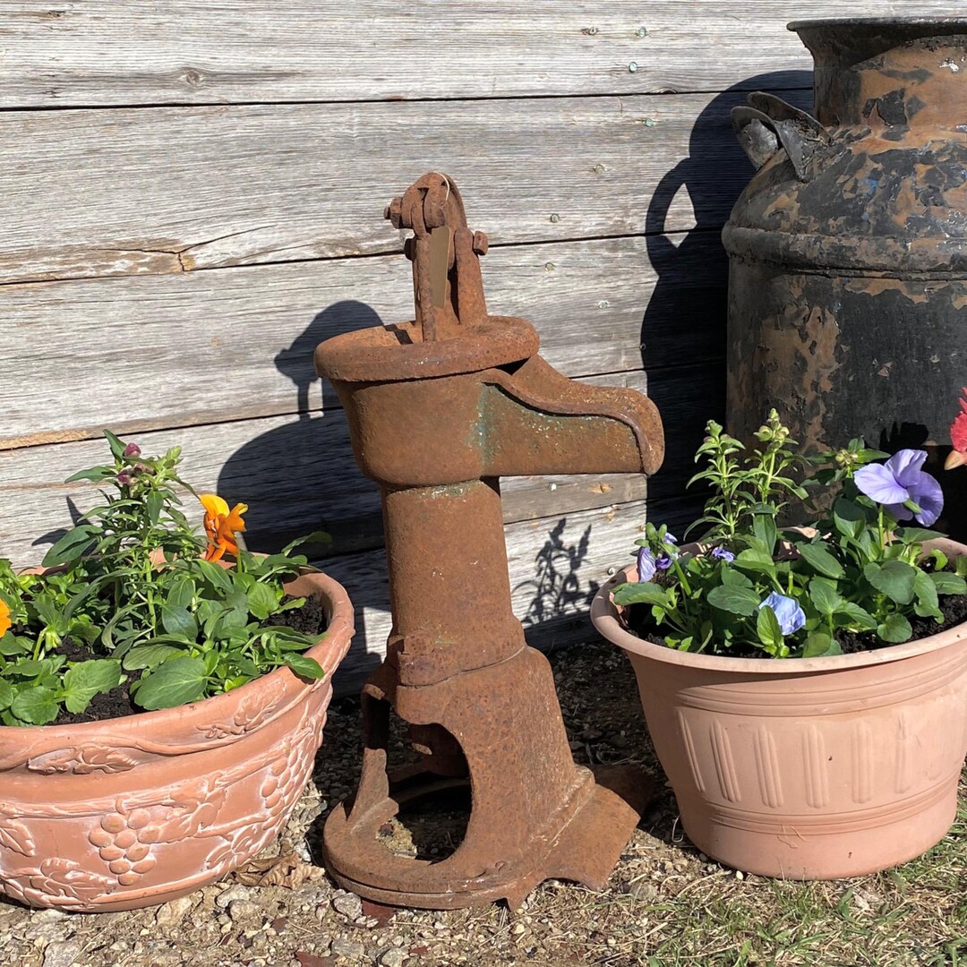 Vintage Hand Pump, Antique Pitcher Pump, Cast Iron Water Pump ...