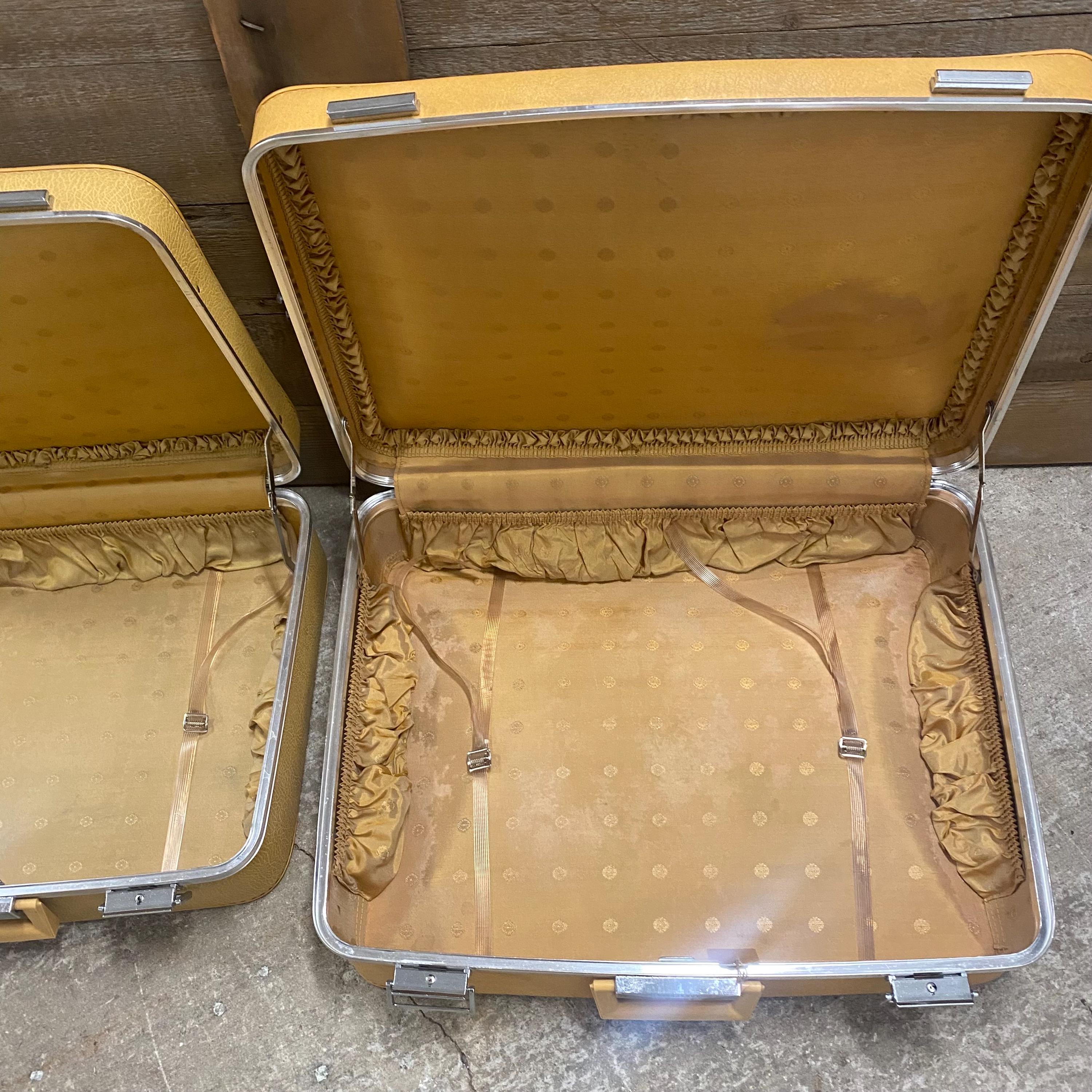 Retro Yellow Towncraft Luggage Set: 3-piece Vintage Travel - Etsy