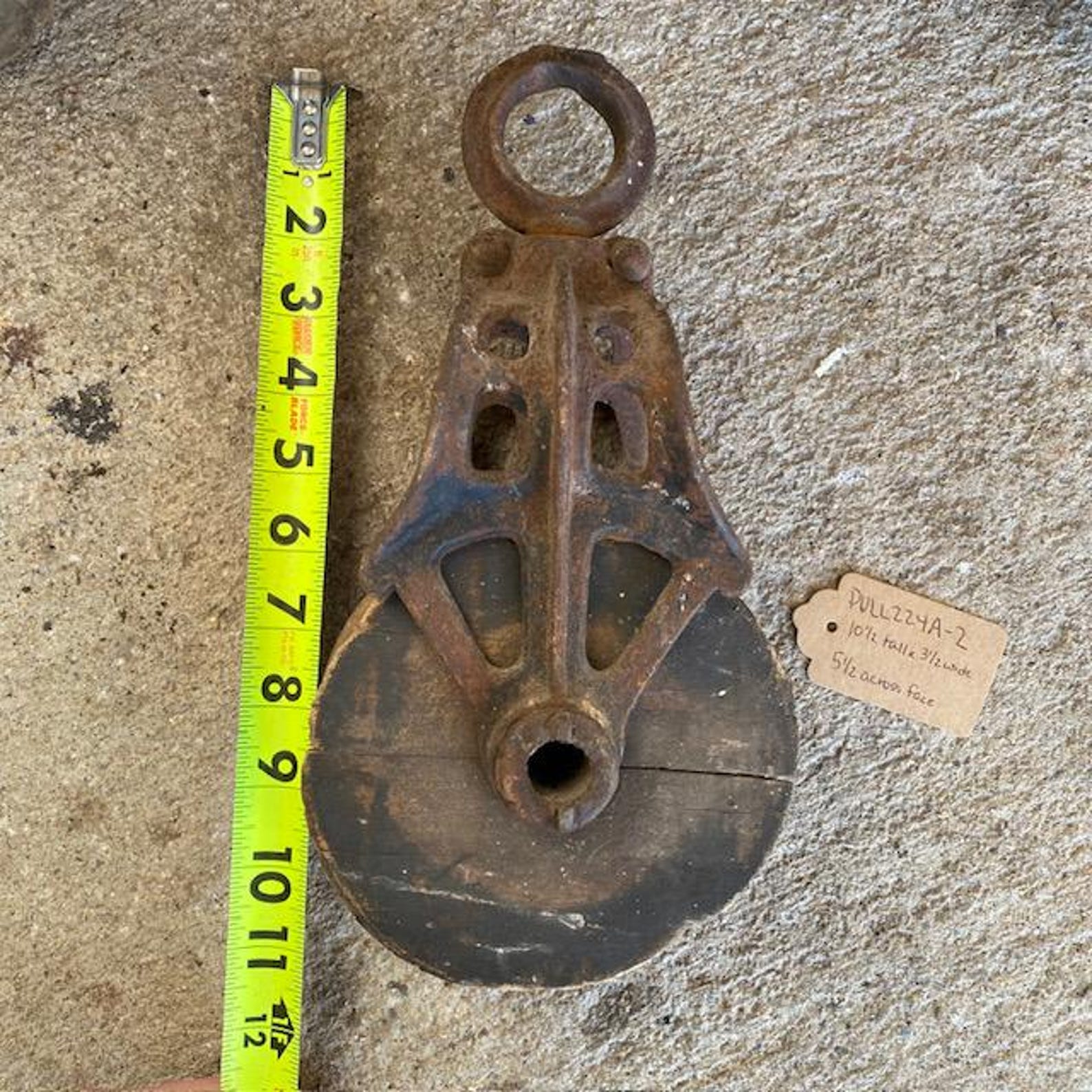 Vintage Metal and Wood Barn Pulleys [your Choice] | Rustic Industrial ...