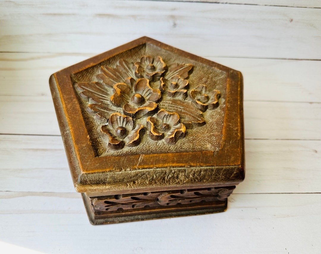 Vintage Carved Wood Boxvintage Box With Flowers - Etsy