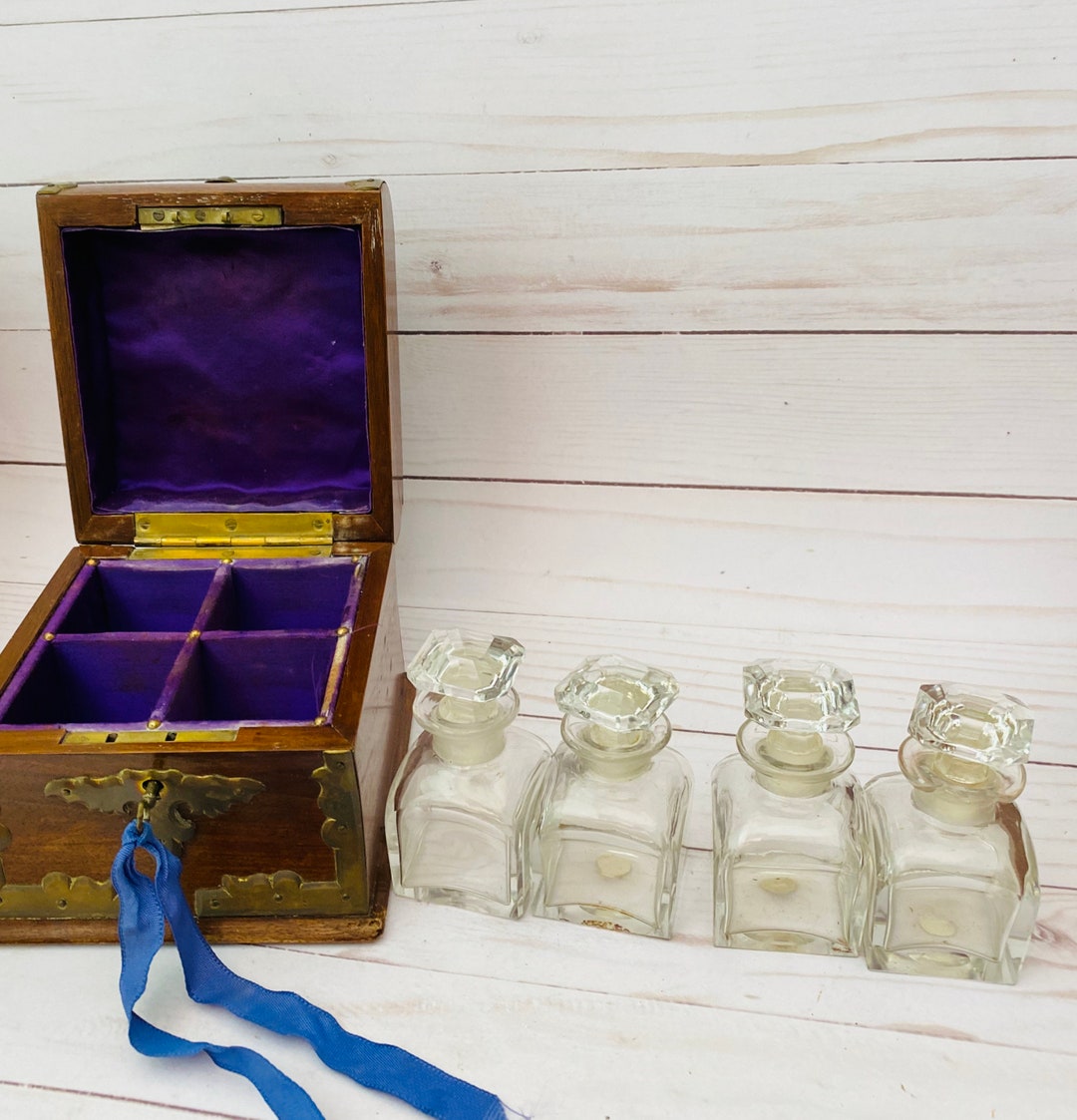 Bacarat Perfume Bottles Casket Box- Baccarat - Etsy