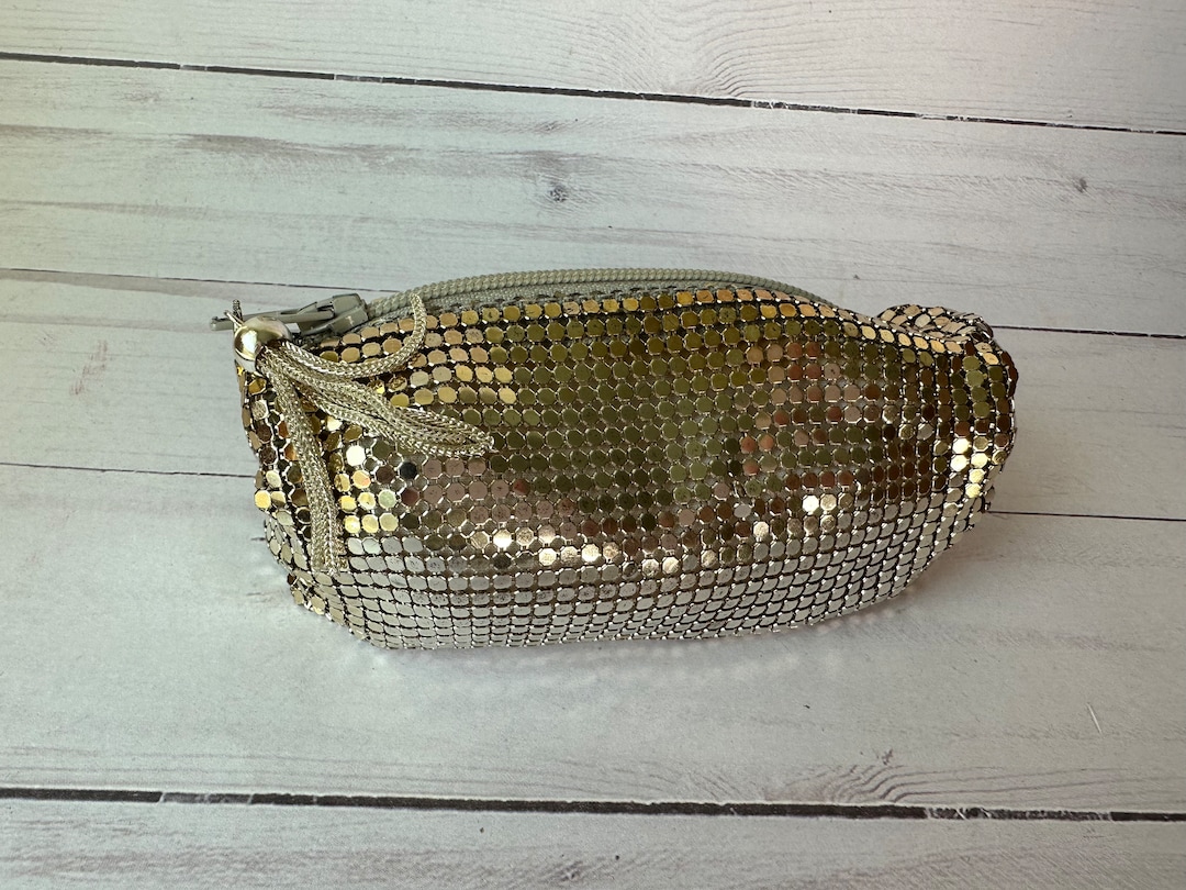 Vintage Silver Mesh Lipstick Pouch--vintage Silver Mesh Pouch - Etsy
