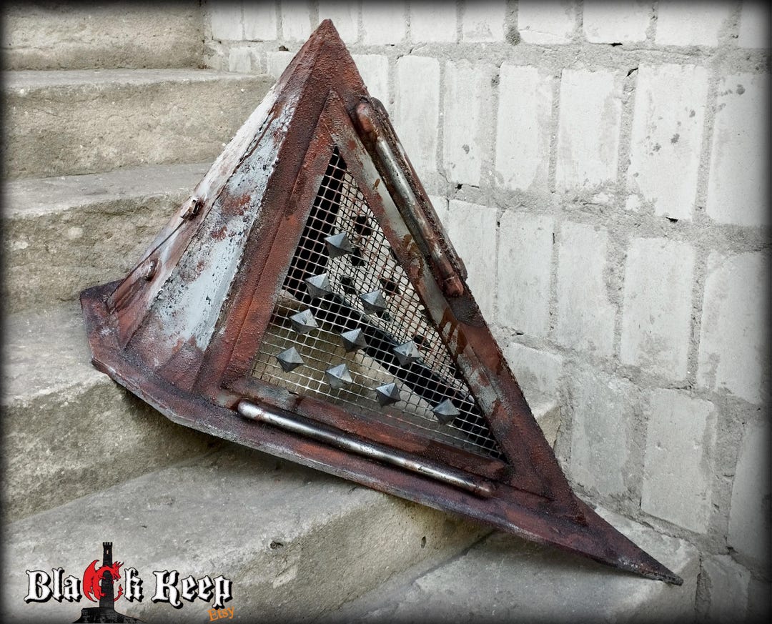 Pyramid Head Cosplay Helmet and Sword Costume Realistic Finish - Etsy