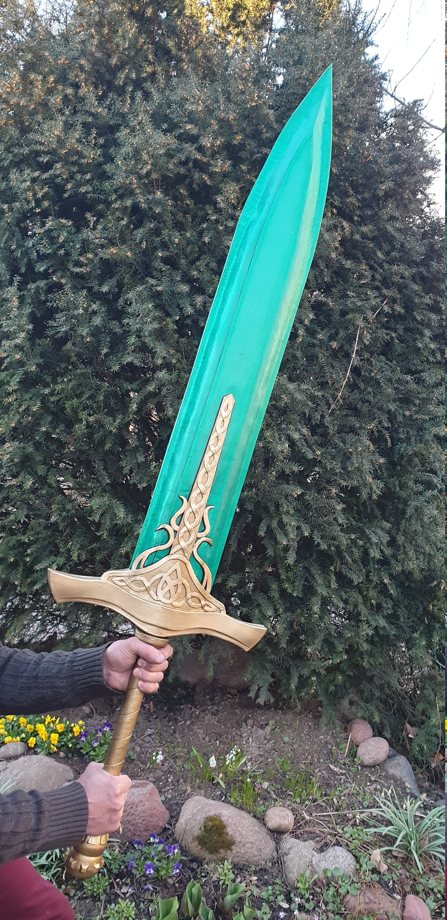 Moonstone / Crystal Greatsword cosplay - Etsy