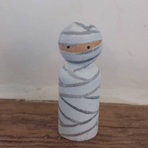 Spooky Halloween Peg Doll * Montessori * Personalised Halloween Gift ...