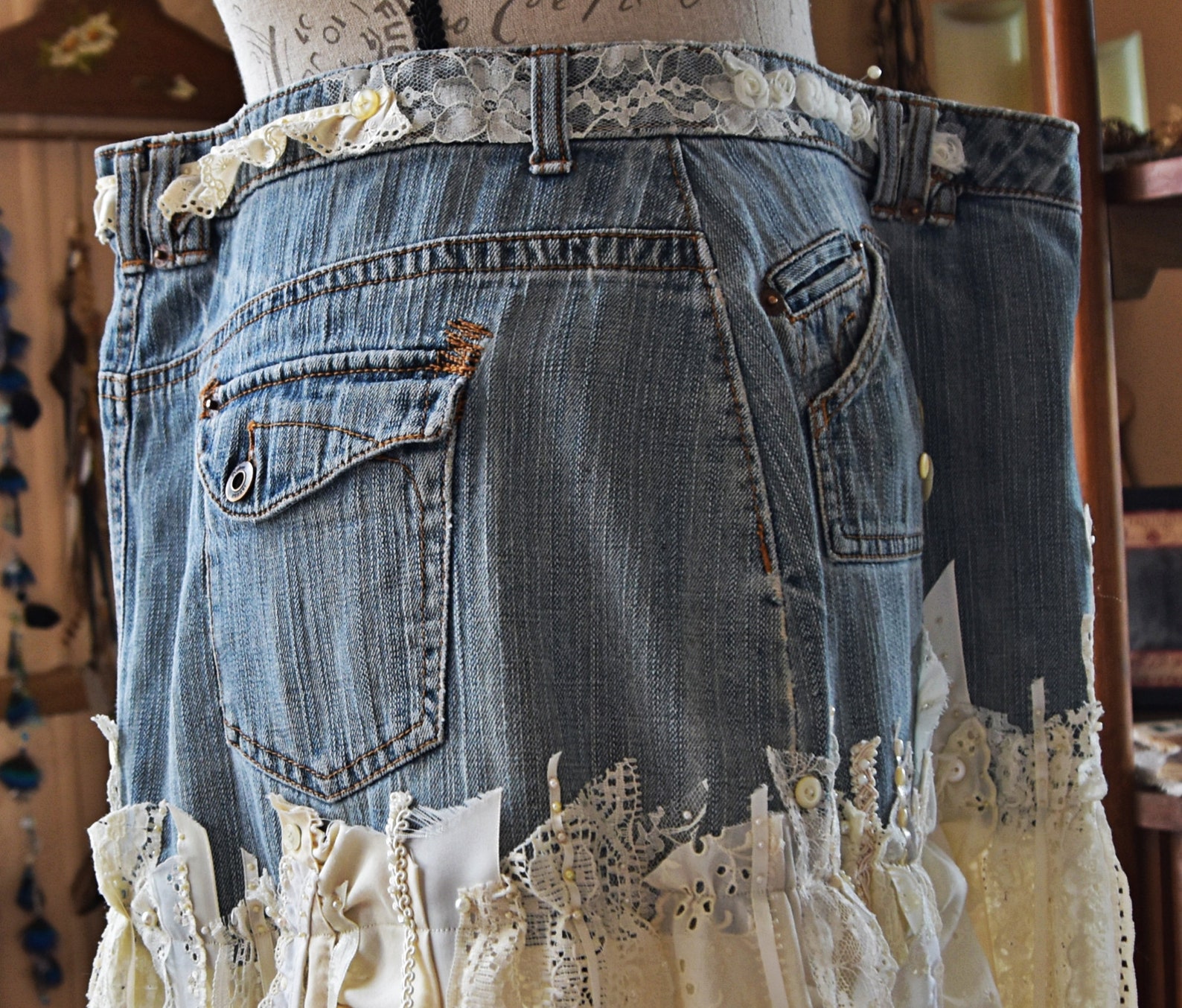 Ready to Cut, off White/cream Lace, Riders Copper Collection, Blue ...