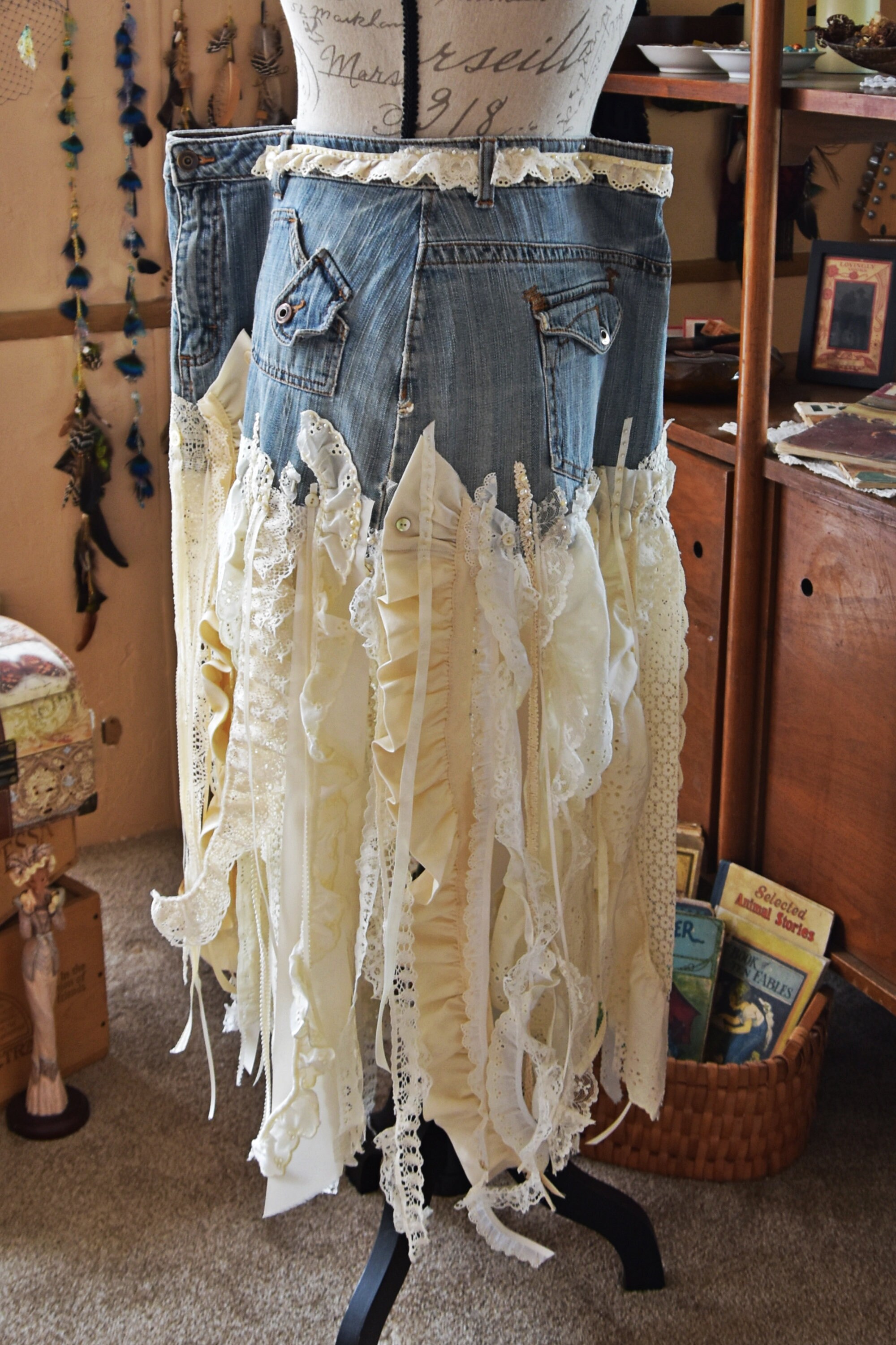 Ready to Cut, off White/cream Lace, Riders Copper Collection, Blue ...