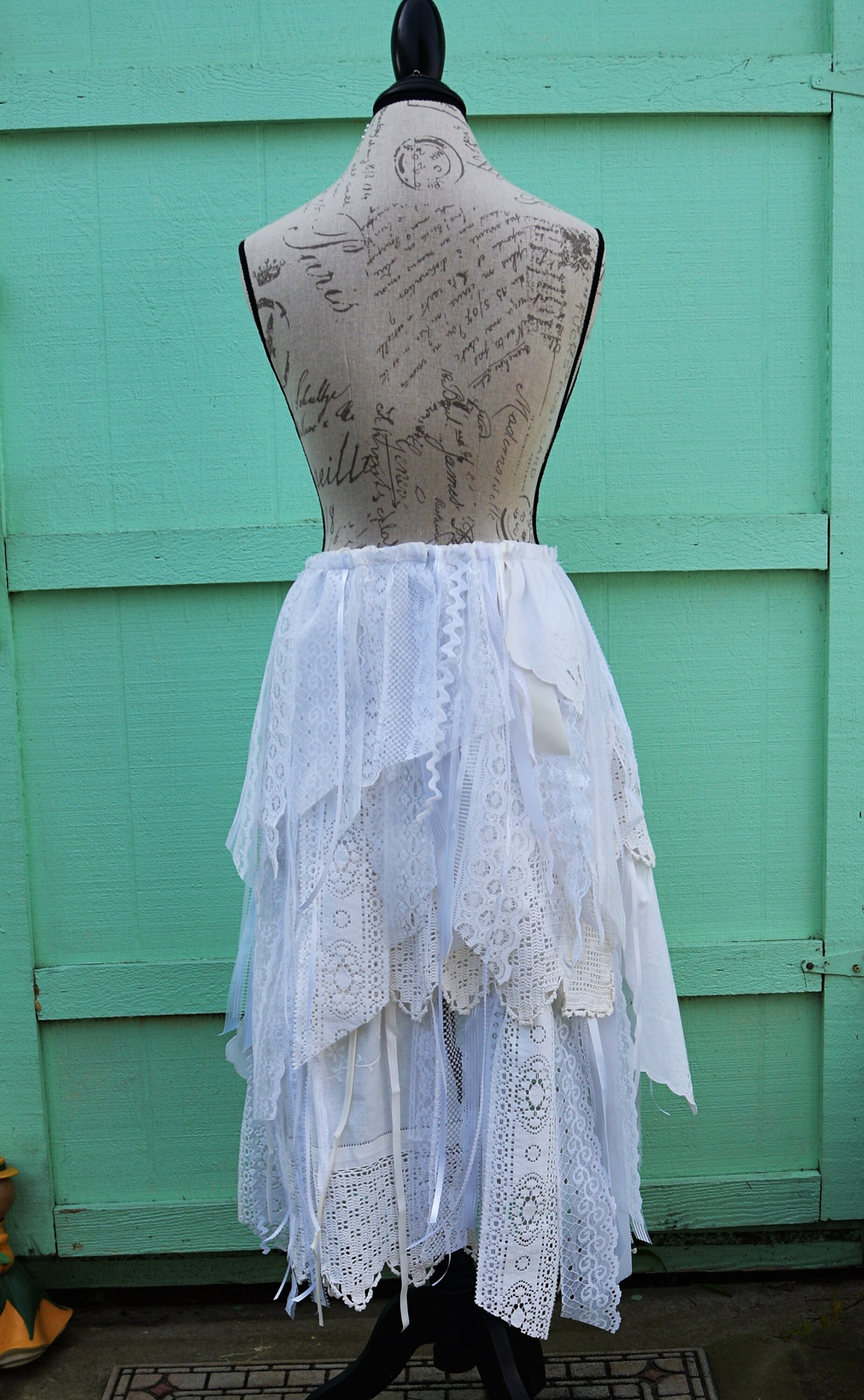 Off White/light Ivory and White Lace, Drawstring, Streamer, Wedding ...
