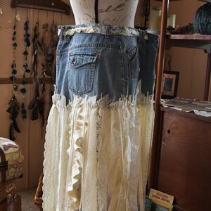 Ready to Cut, off White/cream Lace, Riders Copper Collection, Blue ...