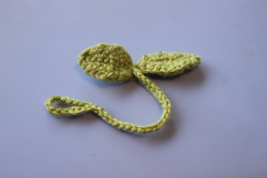 Crochet Leaf Sprout Bookmark Cable Tie and Accessory - Etsy