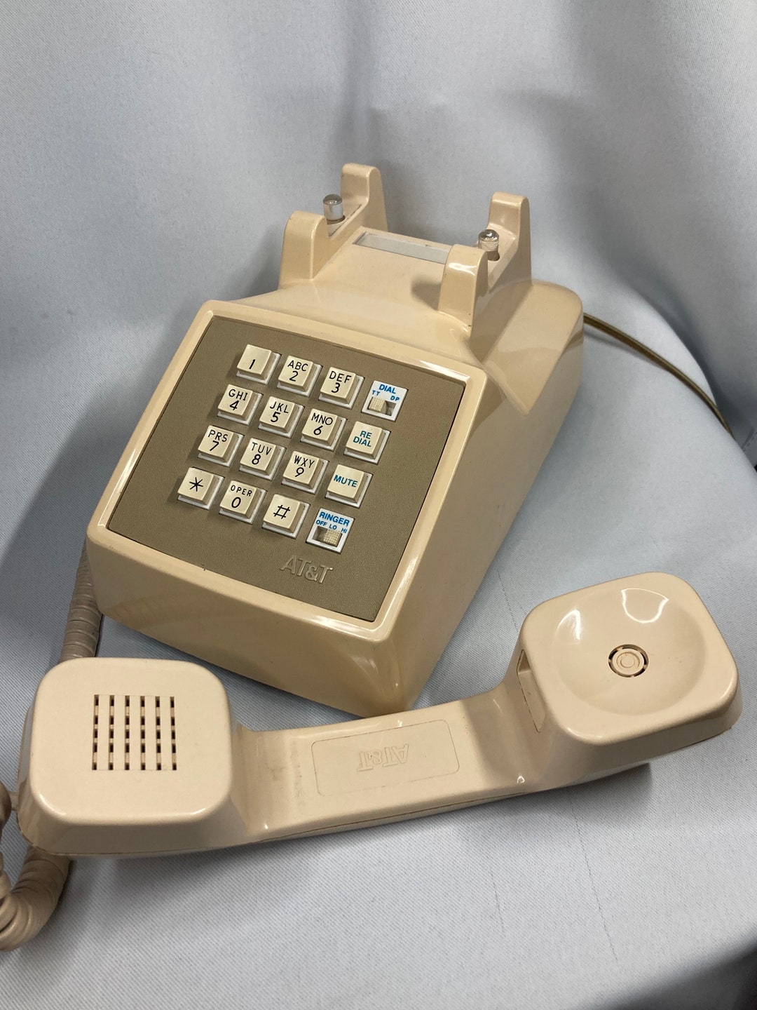 Tested AT&T 100 Push Button Table Desk Telephone CS2500DMGF 80s 86079 ...