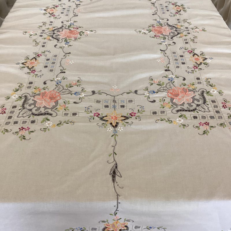 Embroidered Tablecloths - Etsy