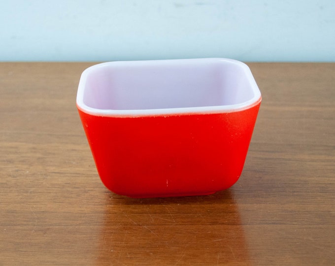 Vintage Pyrex Red Refrigerator Dishes 501 With No Lid - Etsy