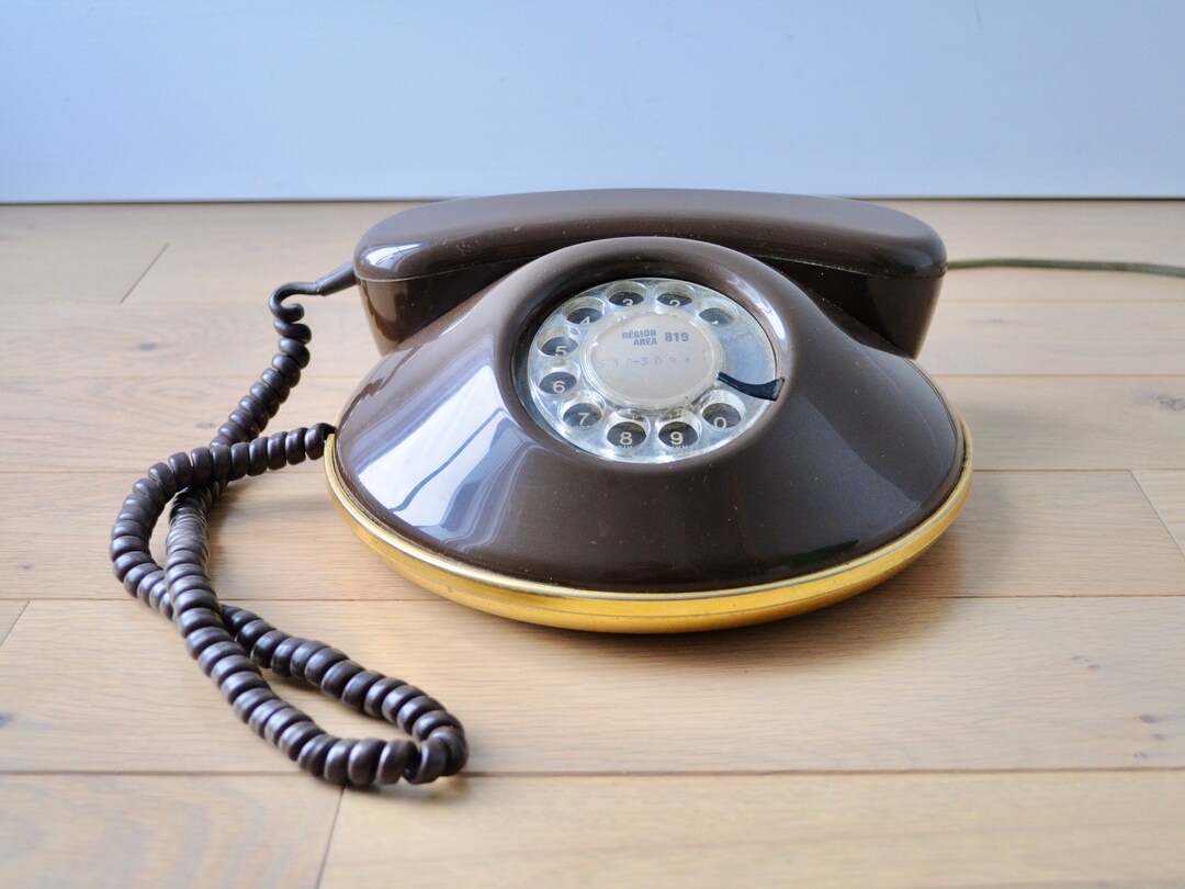 Vintage Brown Rotary Telephone, 1970's Phone - Made in Canada Home ...