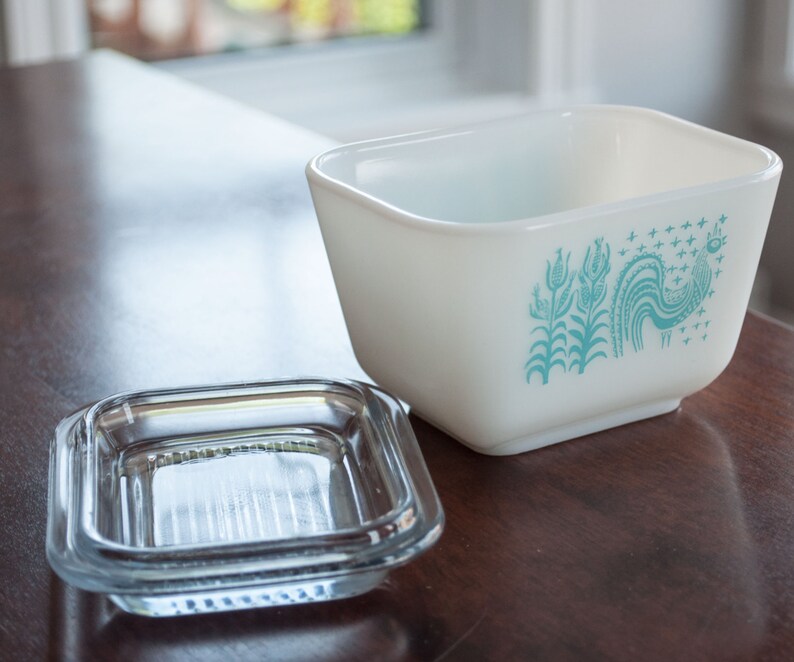 2 Vintage Pyrex Butterprint Amish Refrigerator Dishes 501 With - Etsy
