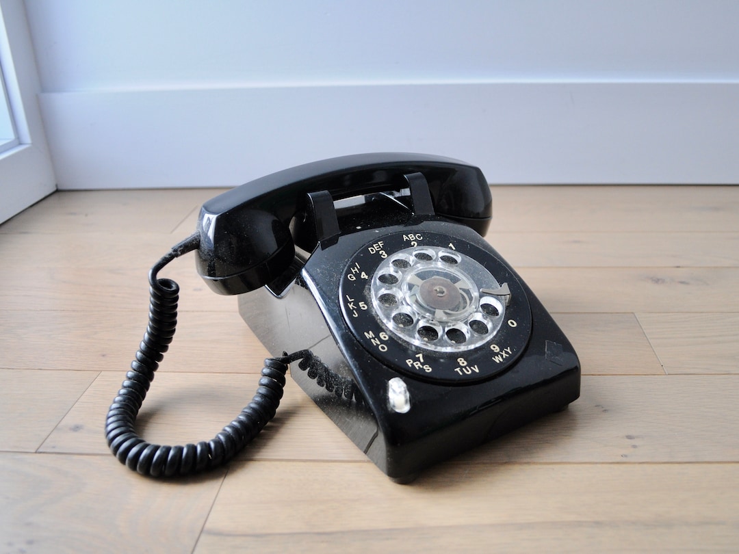 Vintage Black Rotary Telephone, 1970's Phone - Made in Canada Home ...