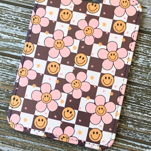 Retro Smiley ID Holder/boho ID Holder/retro ID Holder - Etsy