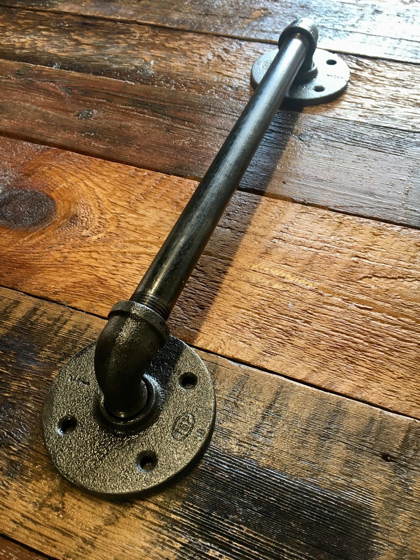 1/2 LOW PROFILE Industrial Pipe Door Handle Barn Door | Etsy