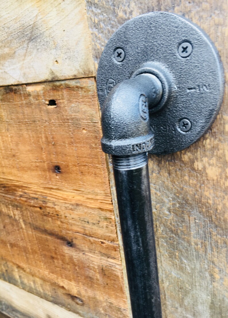 1/2 LOW PROFILE Industrial Pipe Door Handle Barn Door | Etsy