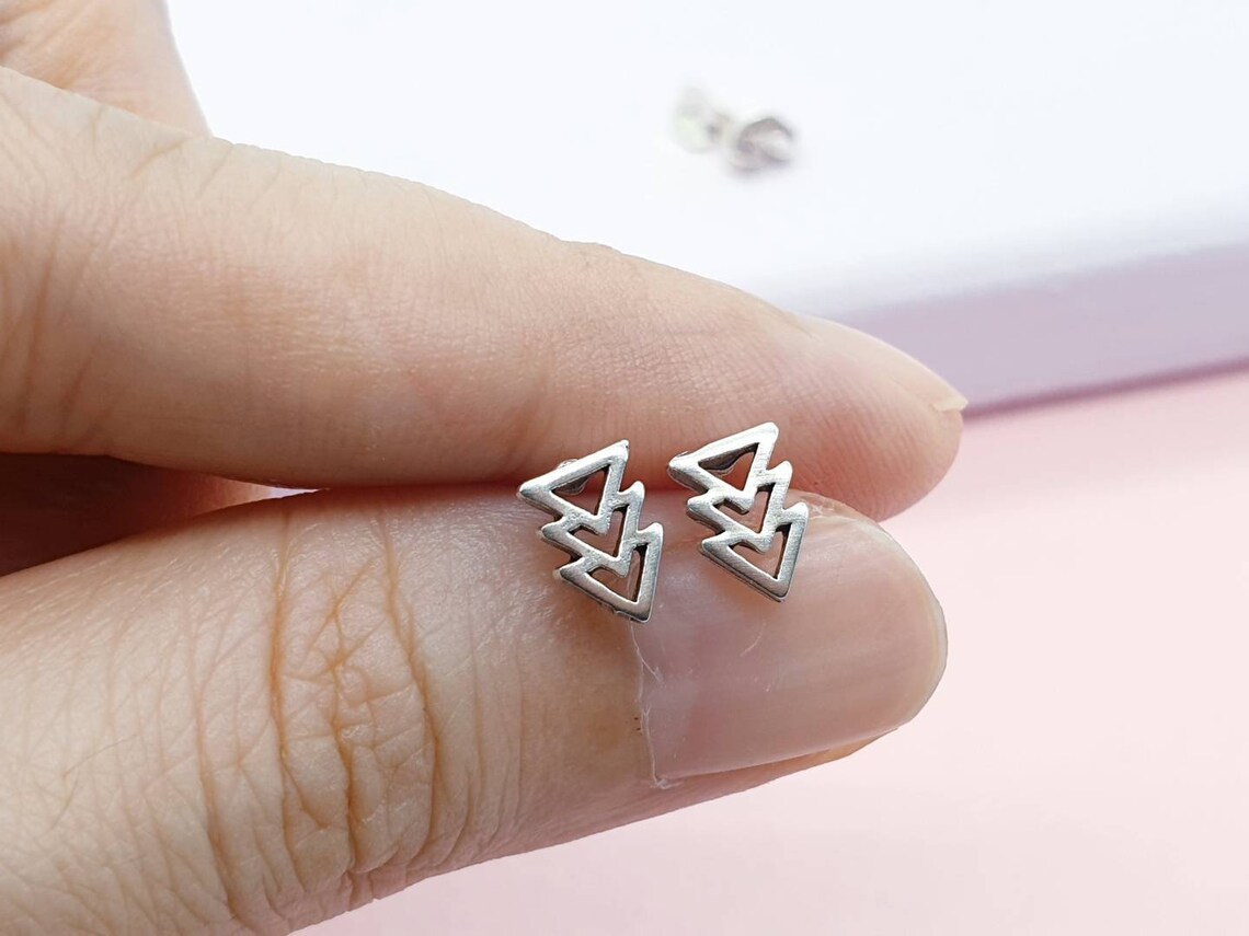 7 Mm Triple Triangle Sterling Silver Open Triangle Point - Etsy