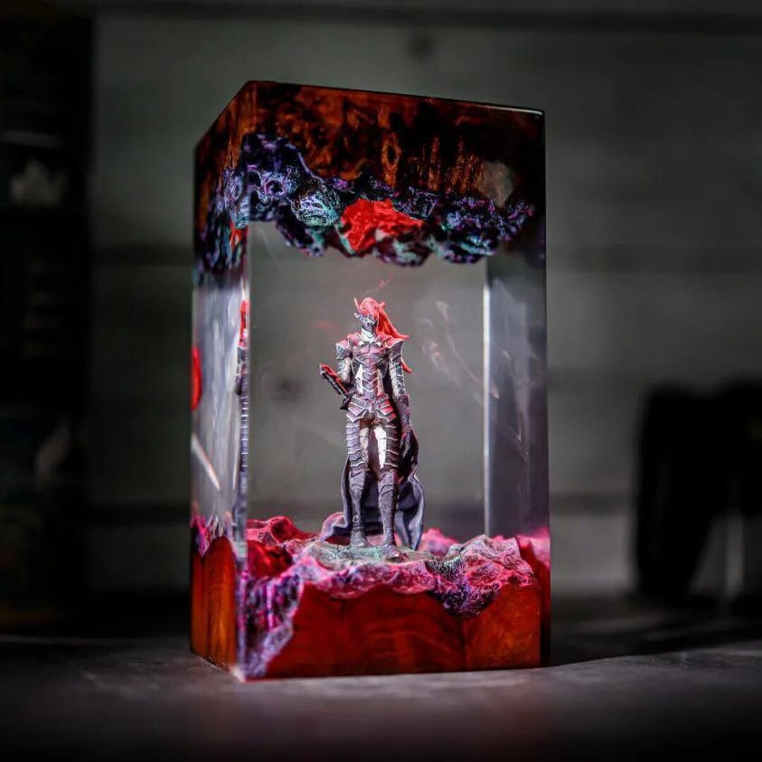Solo Leveling Igris the Bloodred Lamp, LED Night Light, Gaming Room ...