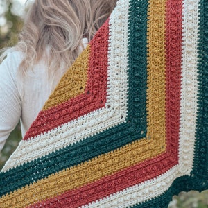 Picot Triangle Scarf Crochet Pattern - Crochet Triangle Scarf Pattern ...